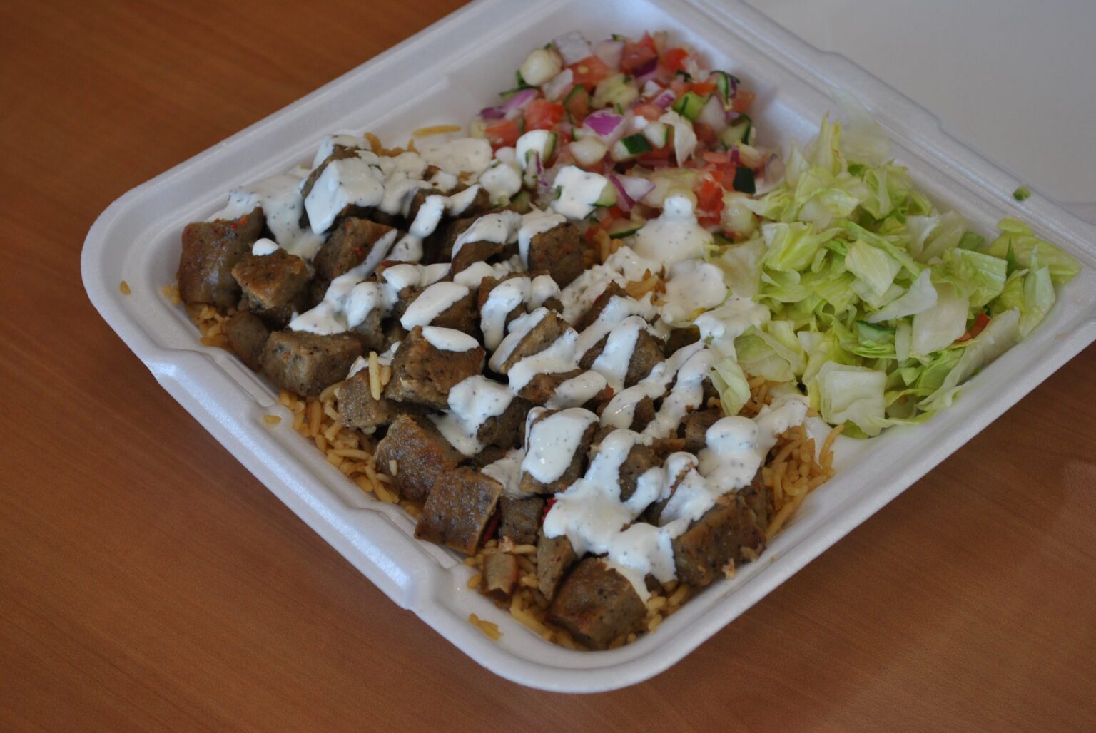 Maq's Gyro Grill – Restaurant
